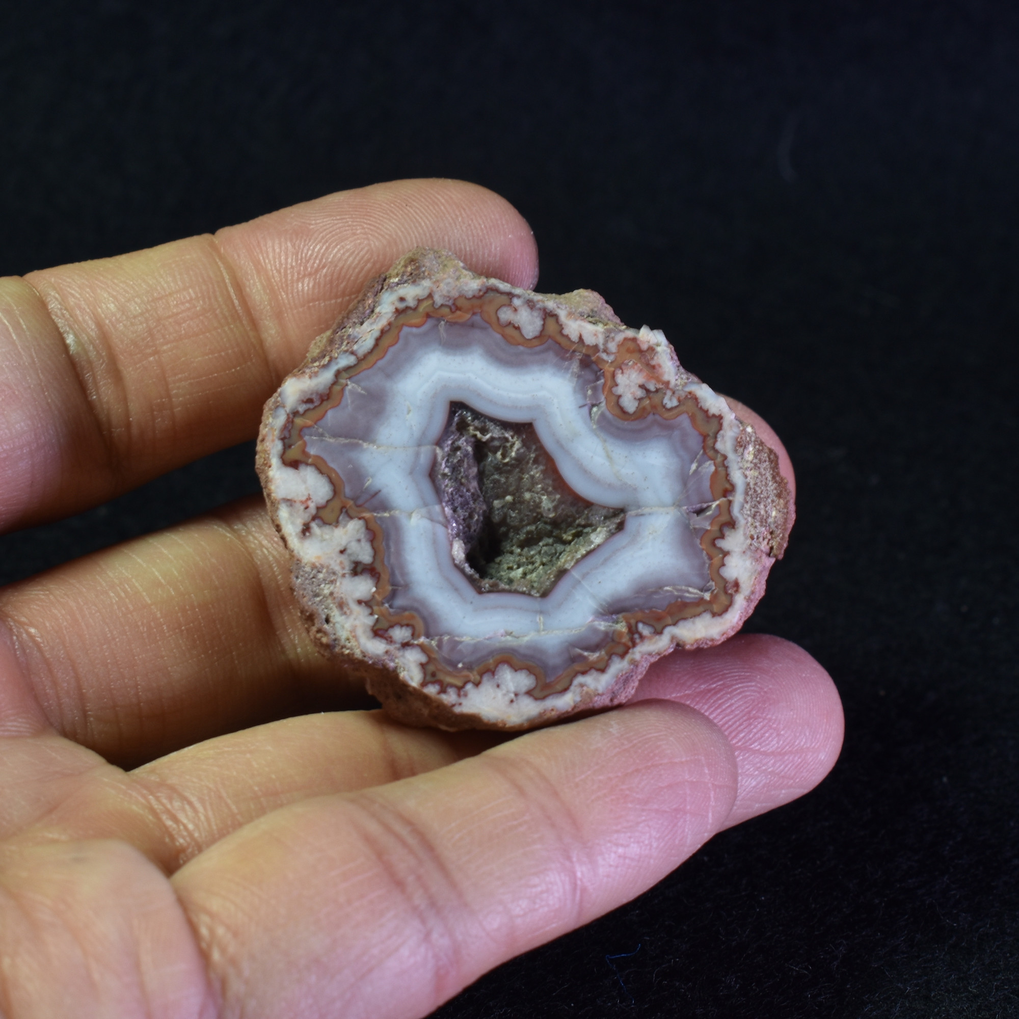 Raw Agate Crystal Geode from Mexico – 38 grams – Calder Crystals